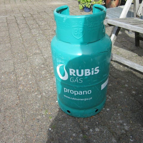 Gasflaske 22 kg med lidt gas | DBA