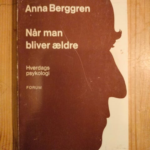 Jens Glindvad Anne M. Ravn Ernæring og sygepleje Medicin og sundhed | DBA