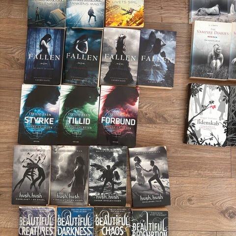 The Complete Ink Trilogy (Inkheart, Inkspell, Inkdeath) Af Cornelia ...