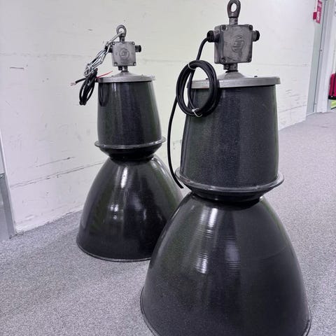 2 industri pendler metal og bakelit fra 1950 | DBA