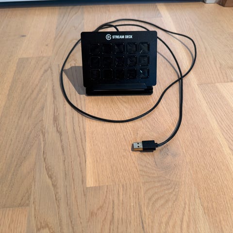 Elgato Stream Deck controller med 15 knapper | DBA