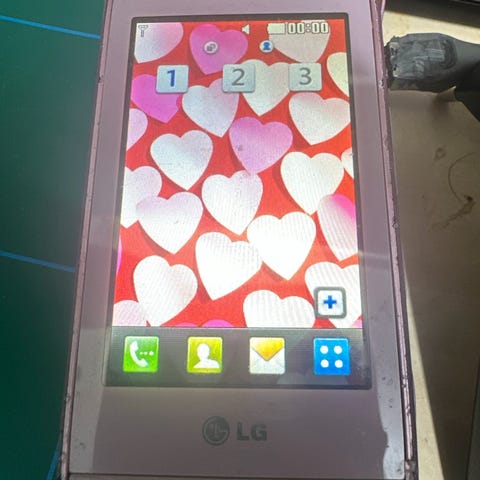 LG A170 | DBA