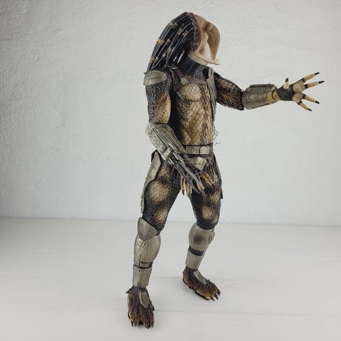 Thor The Dark World Neca 1/4 Scale | DBA