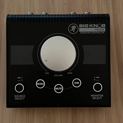 SM Pro Audio M-Patch – Monitor Controller / Monitor-switch / Switch ...