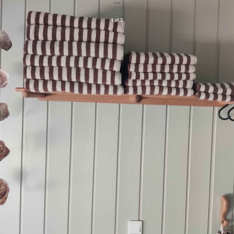 Hylde i træ - Unika | DBA