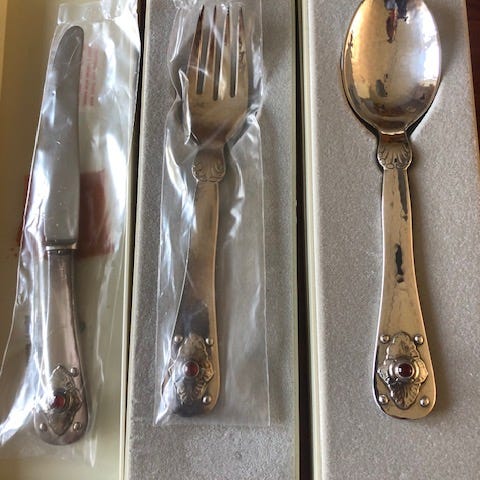 Bestik sæt i metal med ske og gaffel | DBA