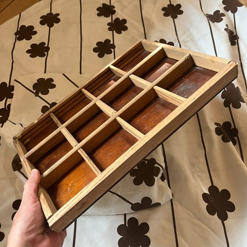 Kasse med opbevaring | DBA