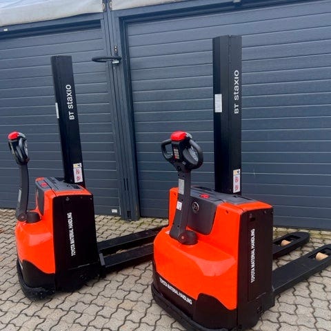 Gaffeltruck. Eltruck. Elstabler. Pallestabler. Palleløfter Pallevogn ...