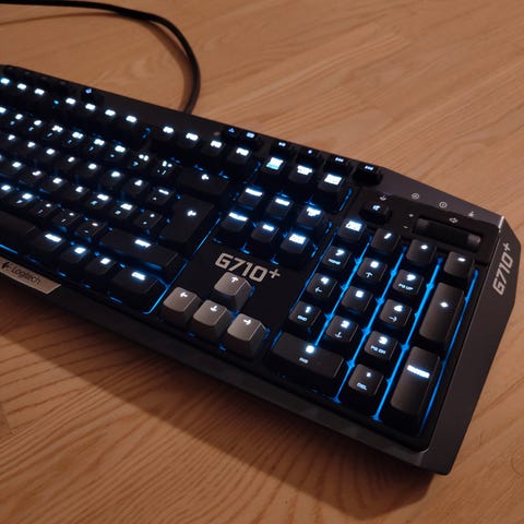Logitech G910 | DBA