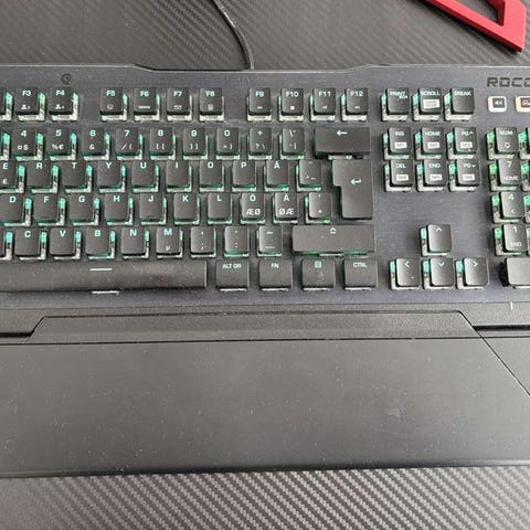 Roccat Vulcan Pro RGB Tactile Gaming Tastatur | DBA