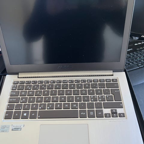 Asus e402s. Og. Asus x554l | DBA