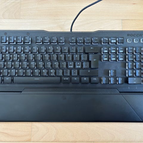 Roccat Vulcan Pro RGB Tactile Gaming Tastatur | DBA