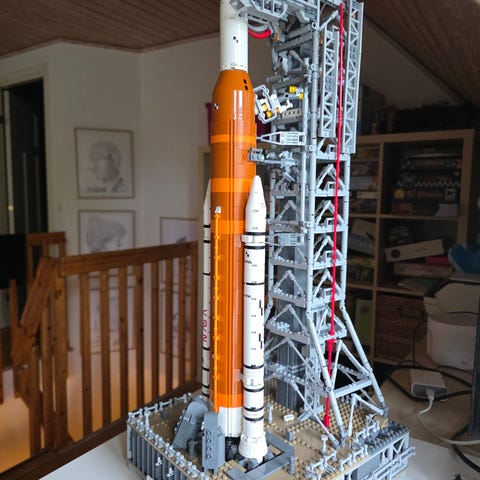 LEGO Icons 10341 – NASA Artemis-affyringssystem – komplet sæt | DBA