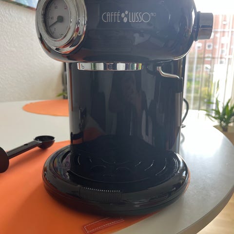 Caffé Lusso Pro espressomaskine. | DBA