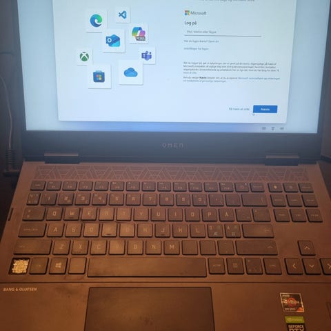 HP Omen 16-C012DX 16" - AMD Ryzen 7 5800H 3,2GHZ 1TB NVMe 32GB RX 660M ...