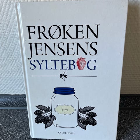 Frøken Jensens Syltebog af Kristine Marie Jensen (Bog) | DBA