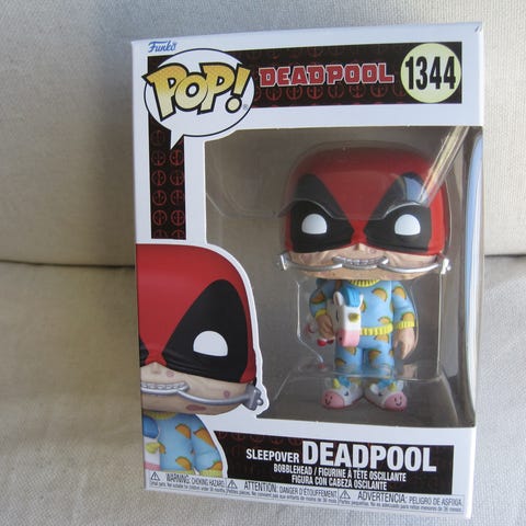 Funko Pop #1404 Ladypool | DBA
