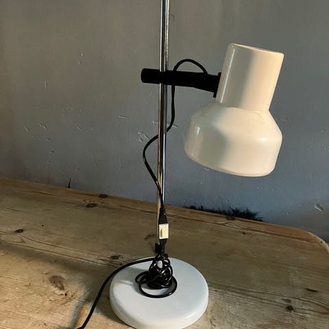 Hvid retro bordlampe (str. 60 cm) | DBA