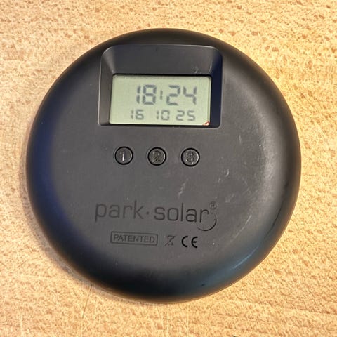 P-skive, parkering skive med solcelleteknologi | DBA