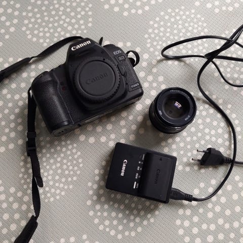 Canon EOS 5D Mark II Digital kamera | DBA