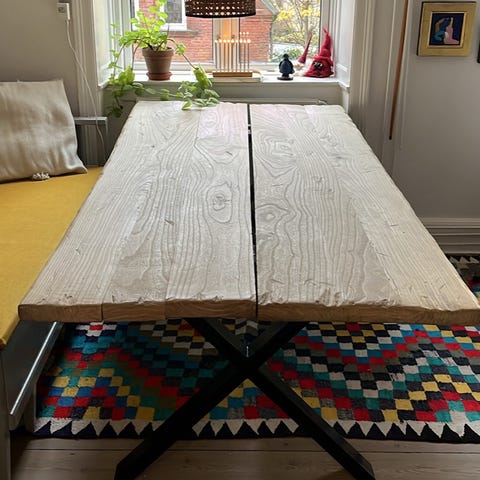 Unikt plankebord af 100 år gammelt upcyclet træ – 256 x 97 cm | DBA