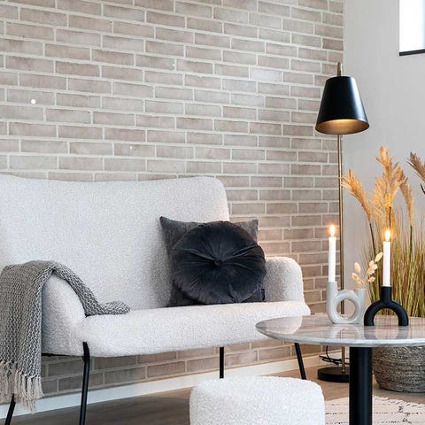 Til din svenske ødegård/stuga. Cognacfarvet sofa / divan | DBA