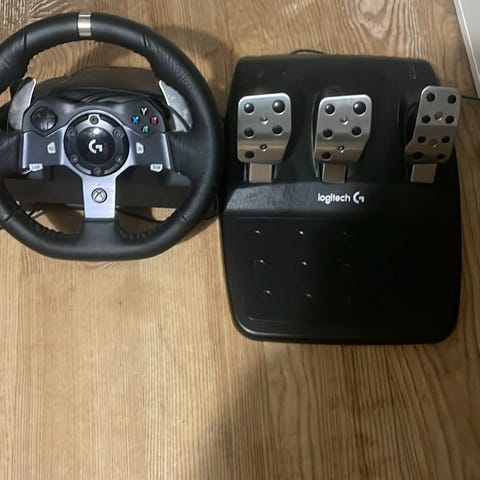 Logitech G Racing Wheel og Pedaler til spil | DBA