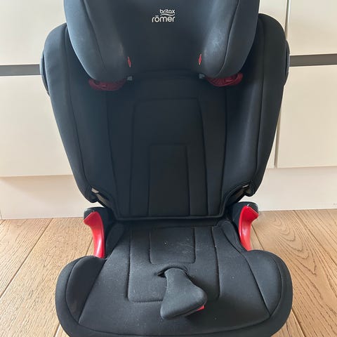 Britax Römer autostol 36 cm | DBA