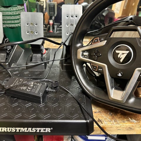 Thrustmaster T150 rat og pedaler | DBA