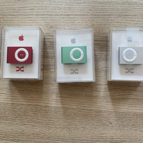 Apple iPod Shuffle bærbar musikafspiller 8 GB | DBA