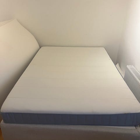 IKEA VEVELSTAD bed frame 140×200 | DBA