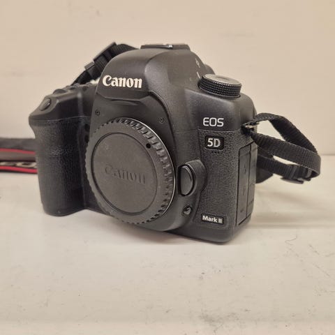 Canon EOS 5D Mark ii Battery grib | DBA