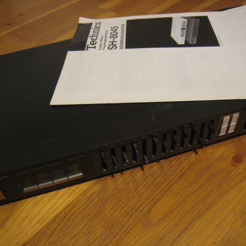 Technics stereo graphic equalizer SH-GE70 | DBA