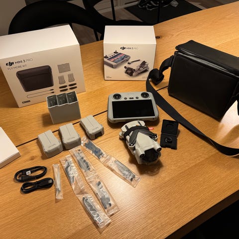 DJI Mini 3 Pro (Aldrig Fløjet) + Fly More Kit | DBA
