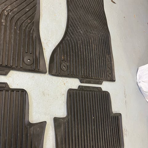 Gummimåter Audi A4 | DBA