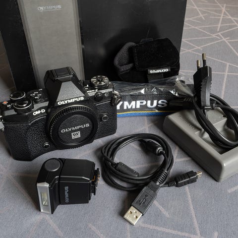 Olympus OM-D E-M1 | DBA