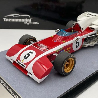 Tecnomodel 1:18 - Modelsportsvogn - Alfa Romeo C52 Disco Volante Coupè ...