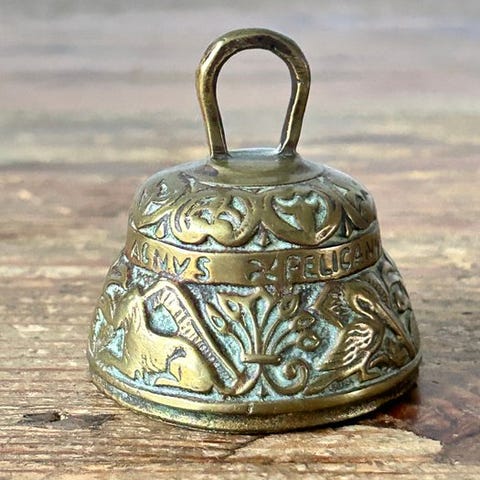 Ringeklokke - Bronze bordklokke eller andre, komplet med dens battan ...