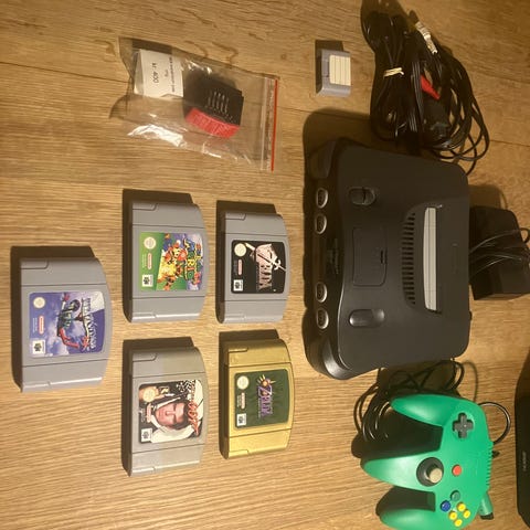 Nintendo 64 spillekonsol | DBA