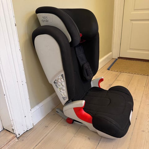 Britax Römer autostol 36 cm | DBA