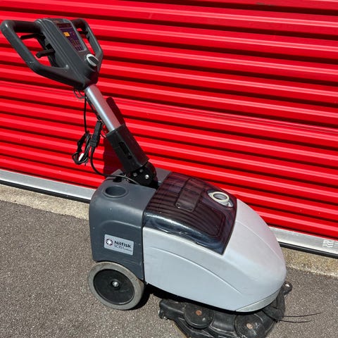 Nilfisk BR 855 gulvvaskemaskine | DBA