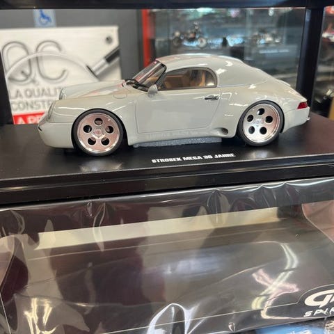 GT Spirit 1:18 - Modelsportsvogn - Porsche 911 GT2 RS Type 991.2 - 2021 ...