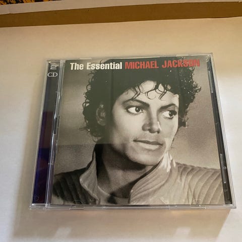 Michael Jackson - The Essential CD | DBA