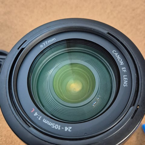Canon EF 24-105mm f/4 L IS USM zoomobjektiv 77mm | DBA