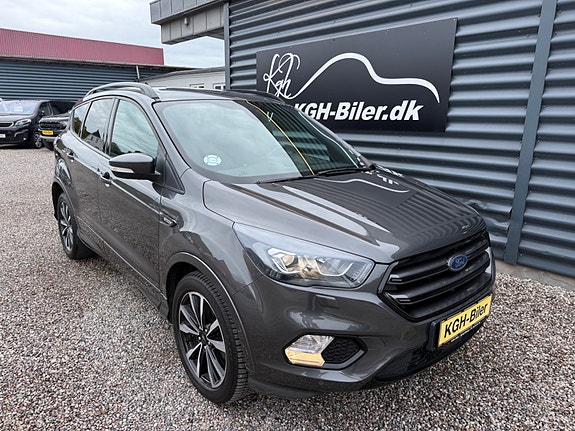 Brugtbil til salg: Ford Kuga - 2019 - Grå - 120 Hk - Kassevogn | DBA.dk