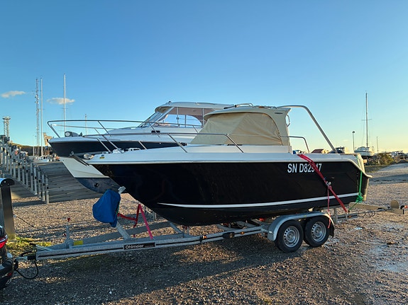 Til salg: Evada 640 Pilothouse Cabin with Trailer, no Merry Fisher ...